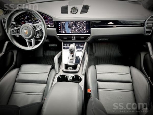 Porsche Cayenne 2022 in Riga on AUTOMOTO.COM.LV White Porsche Cayenne 2022 in Riga, with an engine capacity of 3.00 L and mileage of 40 thousand km for 74444 β¬, photo 11 on AUTOMOTO.COM.LV