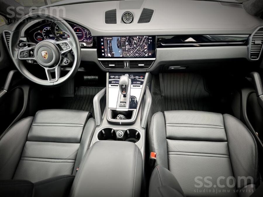 Balts Porsche Cayenne 2022 Rīga, ar dzinēja tilpumu 3.00 L un nobraukumu 40 tūkst. km par 74444 €, foto 11 vietnē AUTOMOTO.COM.LV