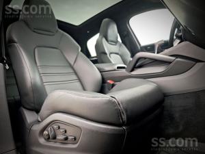 Balts Porsche Cayenne 2022 Rīga, ar dzinēja tilpumu 3.00 L un nobraukumu 40 tūkst. km par 74444 €, foto 14 vietnē AUTOMOTO.COM.LV