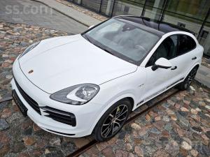 Balts Porsche Cayenne 2022 Rīga, ar dzinēja tilpumu 3.00 L un nobraukumu 40 tūkst. km par 74444 €, foto 23 vietnē AUTOMOTO.COM.LV