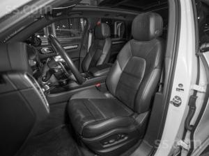 Balts Porsche Cayenne 2023 Rīga, ar dzinēja tilpumu 3.00 L un nobraukumu 40 tūkst. km par 75900 €, foto 21 vietnē AUTOMOTO.COM.LV