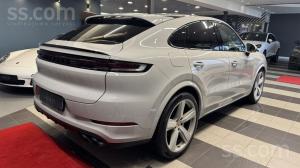 Balts Porsche Cayenne 2023 Rīga, ar dzinēja tilpumu 3.00 L un nobraukumu 95 tūkst. km par 85990 €, foto 6 vietnē AUTOMOTO.COM.LV