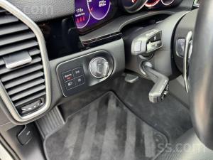Balts Porsche Cayenne 2023 Rīga, ar dzinēja tilpumu 3.00 L un nobraukumu 82 tūkst. km par 70900 €, foto 25 vietnē AUTOMOTO.COM.LV