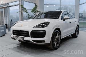 Белый Порше Каен 2023 в Рига, объемом двигателя 3.00 л и пробегом 48 тыс. км за 76500 €, фото 4 на AUTOMOTO.COM.LV
