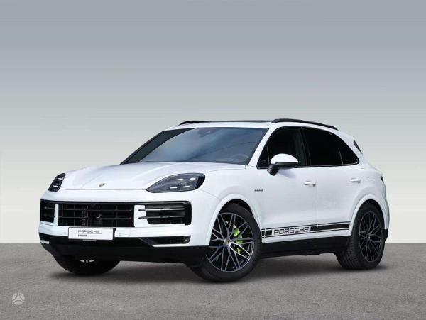 Balts Porsche Cayenne 2024 Viļņa, ar dzinēja tilpumu 3.00 L un nobraukumu 32 tūkst. km par 94900 €, foto 1 vietnē AUTOMOTO.COM.LV