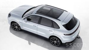 White Porsche Cayenne 2024 in Riga, with an engine capacity of 3.00 L and mileage of 10 thousand km for 96000 €, photo 5 on AUTOMOTO.COM.LV