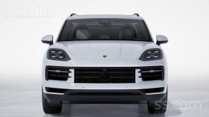 White Porsche Cayenne 2024 in Riga, with an engine capacity of 3.00 L and mileage of 10 thousand km for 96000 €, photo 9 on AUTOMOTO.COM.LV