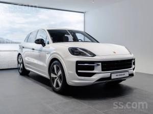 White Porsche Cayenne 2024 in Riga, with an engine capacity of 3.00 L and mileage of 95 thousand km for 85900 €, photo 8 on AUTOMOTO.COM.LV