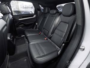 Balts Porsche Cayenne 2025 Rīga, ar dzinēja tilpumu 3.00 L un nobraukumu 13 tūkst. km par 93990 €, foto 23 vietnē AUTOMOTO.COM.LV