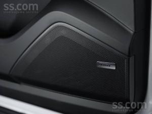Balts Porsche Cayenne 2025 Rīga, ar dzinēja tilpumu 3.00 L un nobraukumu 13 tūkst. km par 93990 €, foto 35 vietnē AUTOMOTO.COM.LV