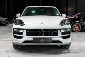 Balts Porsche Cayenne 2025 Rīga, ar dzinēja tilpumu 4.00 L un nobraukumu 24 tūkst. km par 169900 €, foto 3 vietnē AUTOMOTO.COM.LV