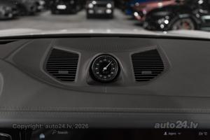 Balts Porsche Cayenne 2025 Rīga, ar dzinēja tilpumu 4.00 L un nobraukumu 24 tūkst. km par 169900 €, foto 23 vietnē AUTOMOTO.COM.LV
