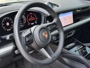 Balts Porsche Cayenne 2025 Viļņa, ar dzinēja tilpumu 3.00 L un nobraukumu 23 tūkst. km par 107000 €, foto 8 vietnē AUTOMOTO.COM.LV