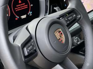Balts Porsche Cayenne 2025 Viļņa, ar dzinēja tilpumu 3.00 L un nobraukumu 23 tūkst. km par 107000 €, foto 9 vietnē AUTOMOTO.COM.LV