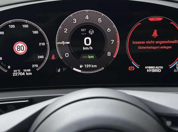 Balts Porsche Cayenne 2025 Viļņa, ar dzinēja tilpumu 3.00 L un nobraukumu 23 tūkst. km par 107000 €, foto 9 vietnē AUTOMOTO.COM.LV