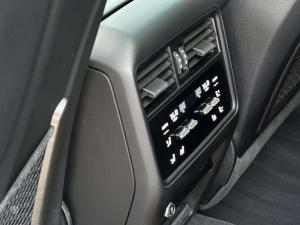 Balts Porsche Cayenne 2025 Viļņa, ar dzinēja tilpumu 3.00 L un nobraukumu 23 tūkst. km par 107000 €, foto 19 vietnē AUTOMOTO.COM.LV
