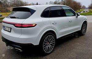 Balts Porsche Cayenne 2019 Mažeikiai, ar dzinēja tilpumu 3.00 L un nobraukumu 123 tūkst. km par 40500 €, foto 6 vietnē AUTOMOTO.COM.LV