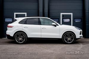 Balts Porsche Cayenne 2018 Tallina, ar dzinēja tilpumu 3.00 L un nobraukumu 120 tūkst. km par 40990 €, foto 6 vietnē AUTOMOTO.COM.LV