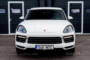 Balts Porsche Cayenne 2018 Tallina, ar dzinēja tilpumu 3.00 L un nobraukumu 120 tūkst. km par 40990 €, foto 8 vietnē AUTOMOTO.COM.LV