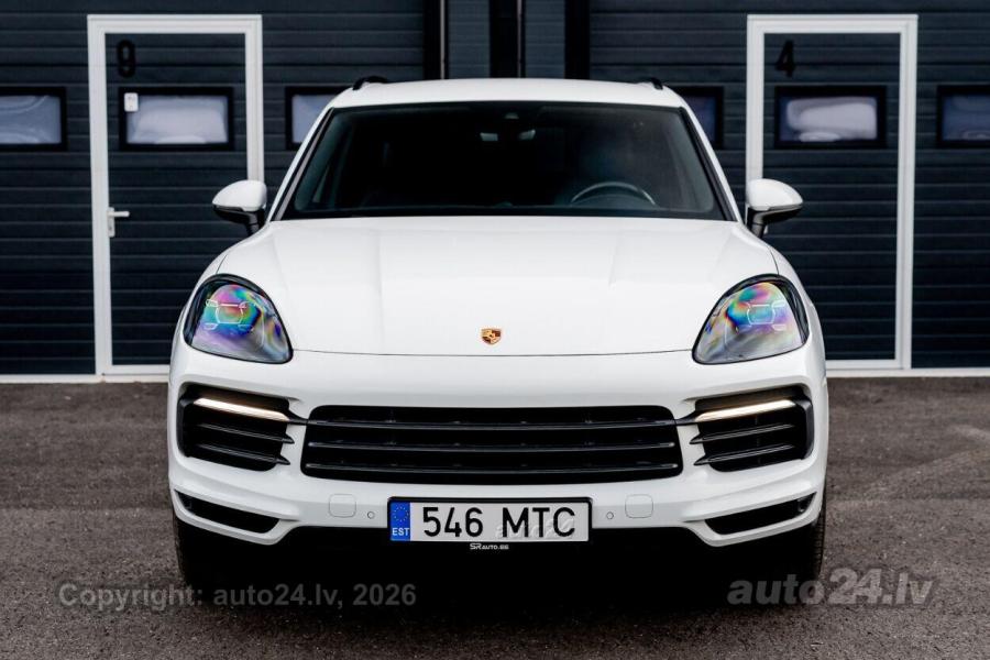 Balts Porsche Cayenne 2018 Tallina, ar dzinēja tilpumu 3.00 L un nobraukumu 120 tūkst. km par 40990 €, foto 8 vietnē AUTOMOTO.COM.LV
