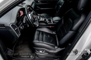 Balts Porsche Cayenne 2018 Tallina, ar dzinēja tilpumu 3.00 L un nobraukumu 120 tūkst. km par 40990 €, foto 13 vietnē AUTOMOTO.COM.LV