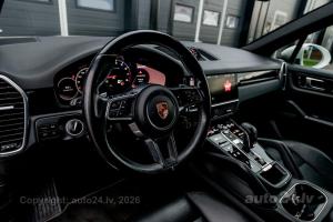 Balts Porsche Cayenne 2018 Tallina, ar dzinēja tilpumu 3.00 L un nobraukumu 120 tūkst. km par 40990 €, foto 15 vietnē AUTOMOTO.COM.LV