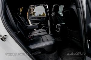 Balts Porsche Cayenne 2018 Tallina, ar dzinēja tilpumu 3.00 L un nobraukumu 120 tūkst. km par 40990 €, foto 23 vietnē AUTOMOTO.COM.LV