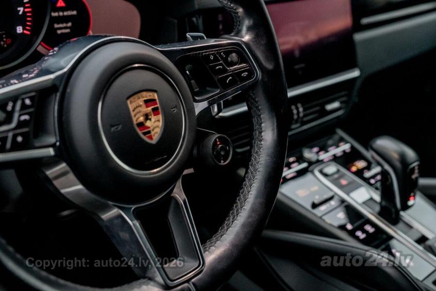 Balts Porsche Cayenne 2018 Tallina, ar dzinēja tilpumu 3.00 L un nobraukumu 120 tūkst. km par 40990 €, foto 27 vietnē AUTOMOTO.COM.LV