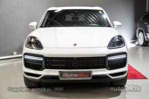 White Porsche Cayenne 2018 in Tallinn, with an engine capacity of 4.00 L and mileage of 132 thousand km for 55000 €, photo  on AUTOMOTO.COM.LV