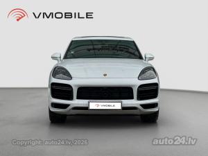 Balts Porsche Cayenne 2020 Rīga, ar dzinēja tilpumu 4.00 L un nobraukumu 94 tūkst. km par 74900 €, foto 3 vietnē AUTOMOTO.COM.LV