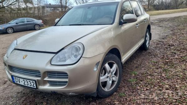 Dzeltens Porsche Cayenne 2006 Jelgava, ar dzinēja tilpumu 4.50 L un nobraukumu 320 tūkst. km par 899 €, foto 2 vietnē AUTOMOTO.COM.LV