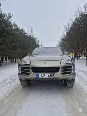 Dzeltens Porsche Cayenne 2008 Tauragė, ar dzinēja tilpumu 4.81 L un nobraukumu 214 tūkst. km par 7500 €, foto 4 vietnē AUTOMOTO.COM.LV