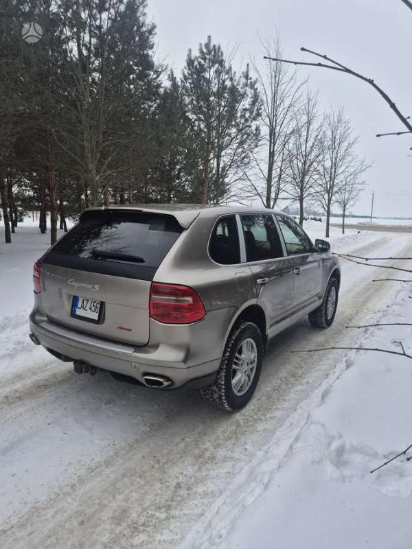 Dzeltens Porsche Cayenne 2008 Tauragė, ar dzinēja tilpumu 4.81 L un nobraukumu 214 tūkst. km par 7500 €, foto 8 vietnē AUTOMOTO.COM.LV