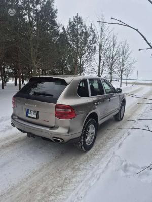 Dzeltens Porsche Cayenne 2008 Tauragė, ar dzinēja tilpumu 4.81 L un nobraukumu 214 tūkst. km par 7500 €, foto 8 vietnē AUTOMOTO.COM.LV