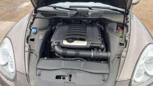 Dzeltens Porsche Cayenne 2013 Šauļi, ar dzinēja tilpumu 3.60 L un nobraukumu 297 tūkst. km par 7990 €, foto 10 vietnē AUTOMOTO.COM.LV