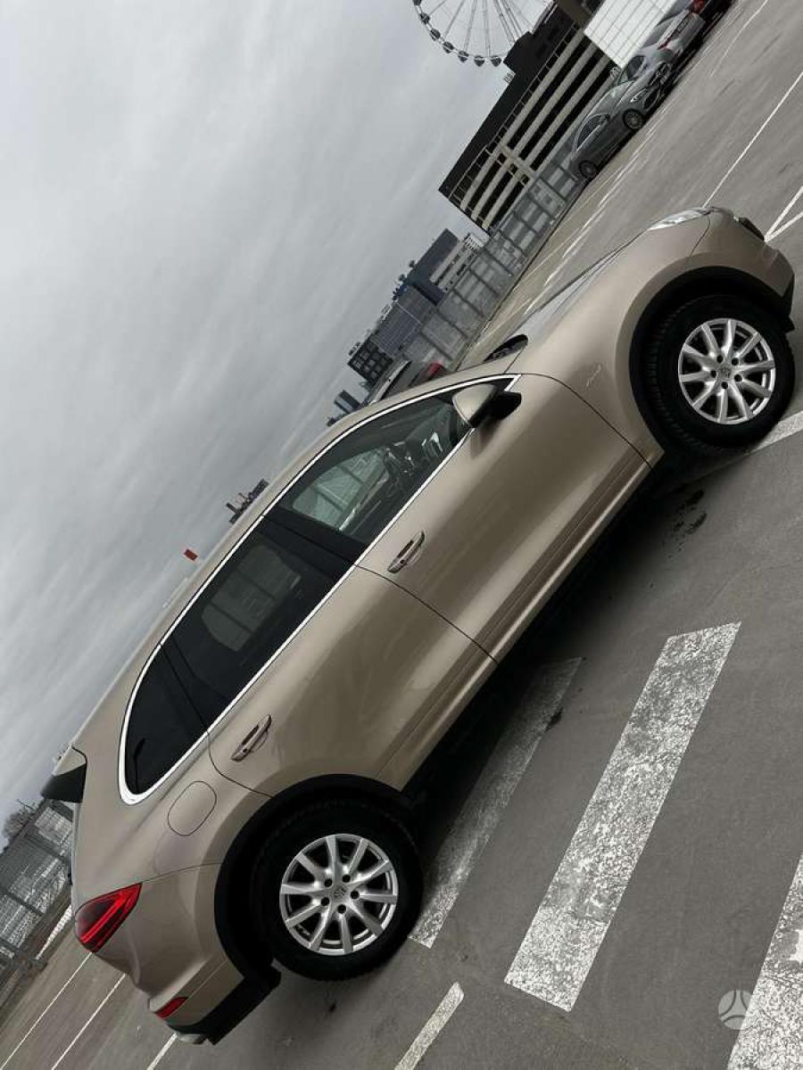 Yellow Porsche Cayenne 2016 in Tallinn, with an engine capacity of 2.97 L and mileage of 98 thousand km for 32000 €, photo 23 on AUTOMOTO.COM.LV