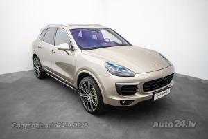 Dzeltens Porsche Cayenne 2016 Tallina, ar dzinēja tilpumu 3.00 L un nobraukumu 139 tūkst. km par 24999 €, foto 4 vietnē AUTOMOTO.COM.LV