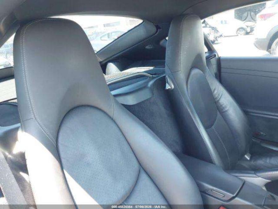 Black Porsche Cayman 2007 in Klaipeda, with an engine capacity of 3.39 L and mileage of 101 thousand km for 11000 €, photo 9 on AUTOMOTO.COM.LV