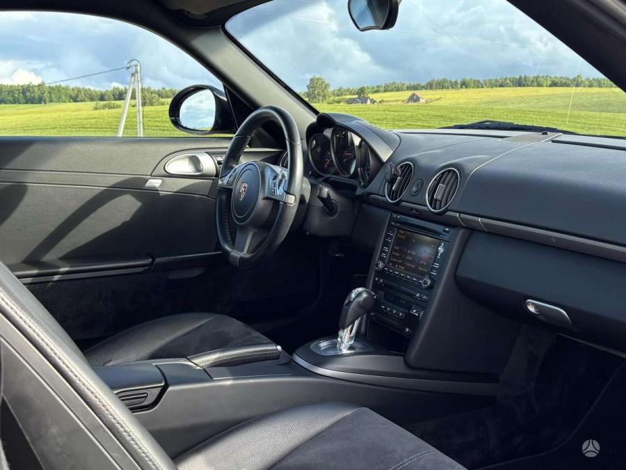 Black Porsche Cayman 2009 in Vilnius, with an engine capacity of 2.89 L and mileage of 64 thousand km for 29500 €, photo 9 on AUTOMOTO.COM.LV