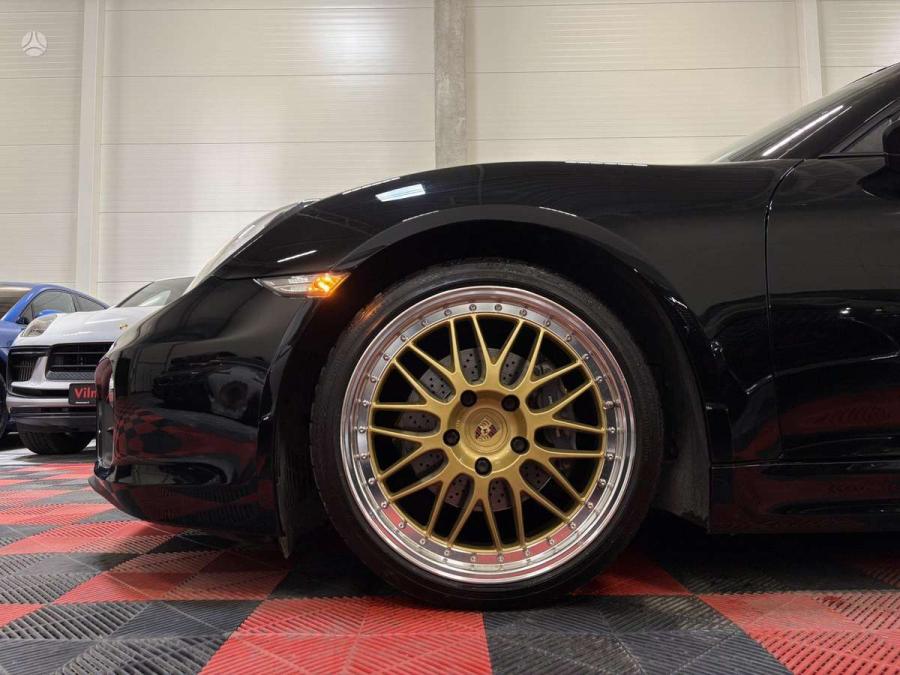 Black Porsche Cayman 2014 in Vilnius, with an engine capacity of 2.71 L and mileage of 148 thousand km for 32550 €, photo 10 on AUTOMOTO.COM.LV