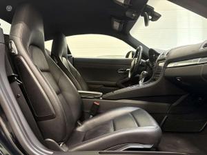 Black Porsche Cayman 2014 in Vilnius, with an engine capacity of 2.71 L and mileage of 148 thousand km for 32550 €, photo 17 on AUTOMOTO.COM.LV