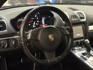 Black Porsche Cayman 2014 in Vilnius, with an engine capacity of 2.71 L and mileage of 148 thousand km for 32550 €, photo 21 on AUTOMOTO.COM.LV