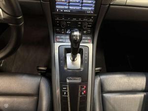Melns Porsche Cayman 2014 Viļņa, ar dzinēja tilpumu 2.71 L un nobraukumu 148 tūkst. km par 31990 €, foto 19 vietnē AUTOMOTO.COM.LV