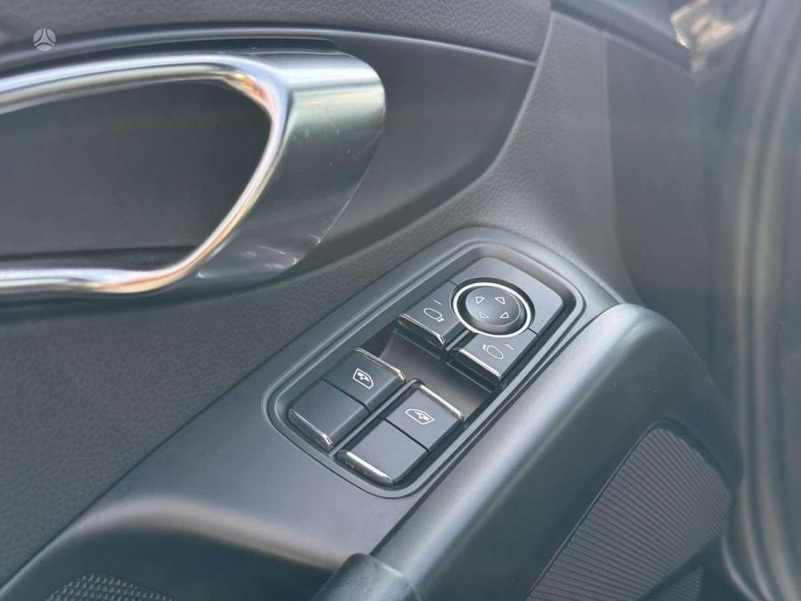 Black Porsche Cayman 2015 in Vilnius, with an engine capacity of 2.71 L and mileage of 75 thousand km for 35000 €, photo 19 on AUTOMOTO.COM.LV