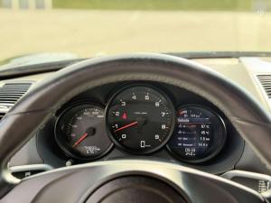 Black Porsche Cayman 2015 in Vilnius, with an engine capacity of 2.71 L and mileage of 75 thousand km for 35000 €, photo 20 on AUTOMOTO.COM.LV