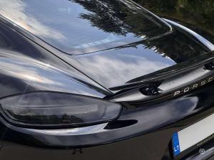 Black Porsche Cayman 2017 in Klaipeda, with an engine capacity of 2.50 L and mileage of 151 thousand km for 39929 €, photo 7 on AUTOMOTO.COM.LV