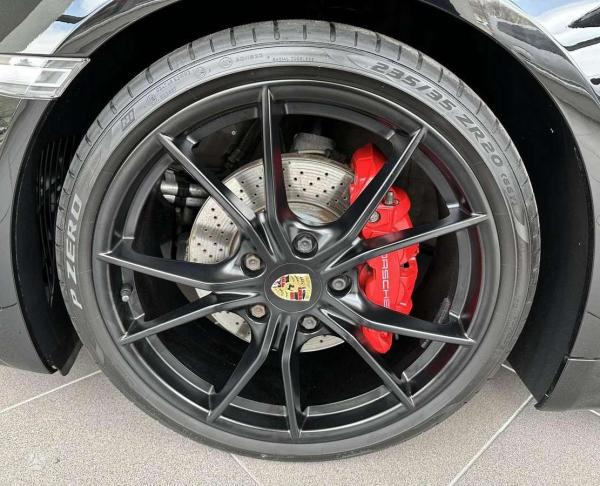 Black Porsche Cayman 2018 in Marijampole, with an engine capacity of 2.50 L and mileage of 99 thousand km for 56999 €, photo 11 on AUTOMOTO.COM.LV
