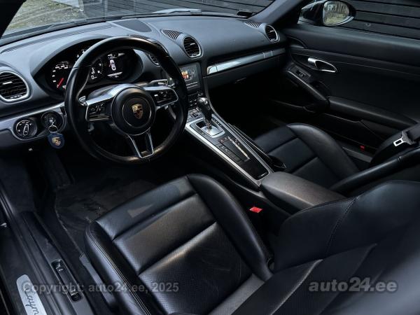 Black Porsche Cayman 2018 in Tallinn, with an engine capacity of 2.00 L and mileage of 81 thousand km for 54900 €, photo 10 on AUTOMOTO.COM.LV