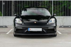 Melns Porsche Cayman 2019 Viļņa, ar dzinēja tilpumu 2.50 L un nobraukumu 58 tūkst. km par 58000 €, foto 4 vietnē AUTOMOTO.COM.LV