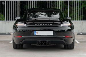 Melns Porsche Cayman 2019 Viļņa, ar dzinēja tilpumu 2.50 L un nobraukumu 58 tūkst. km par 58000 €, foto 6 vietnē AUTOMOTO.COM.LV